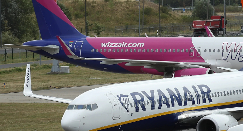 Rivalry? Ryanair and Wizz Air compete head-to-head on 165 airport pairs, with Budapest having ...